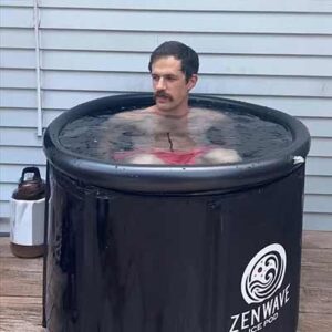 How Much Ice For An Ice Bath? (Chart + Calculator) | ZenWave